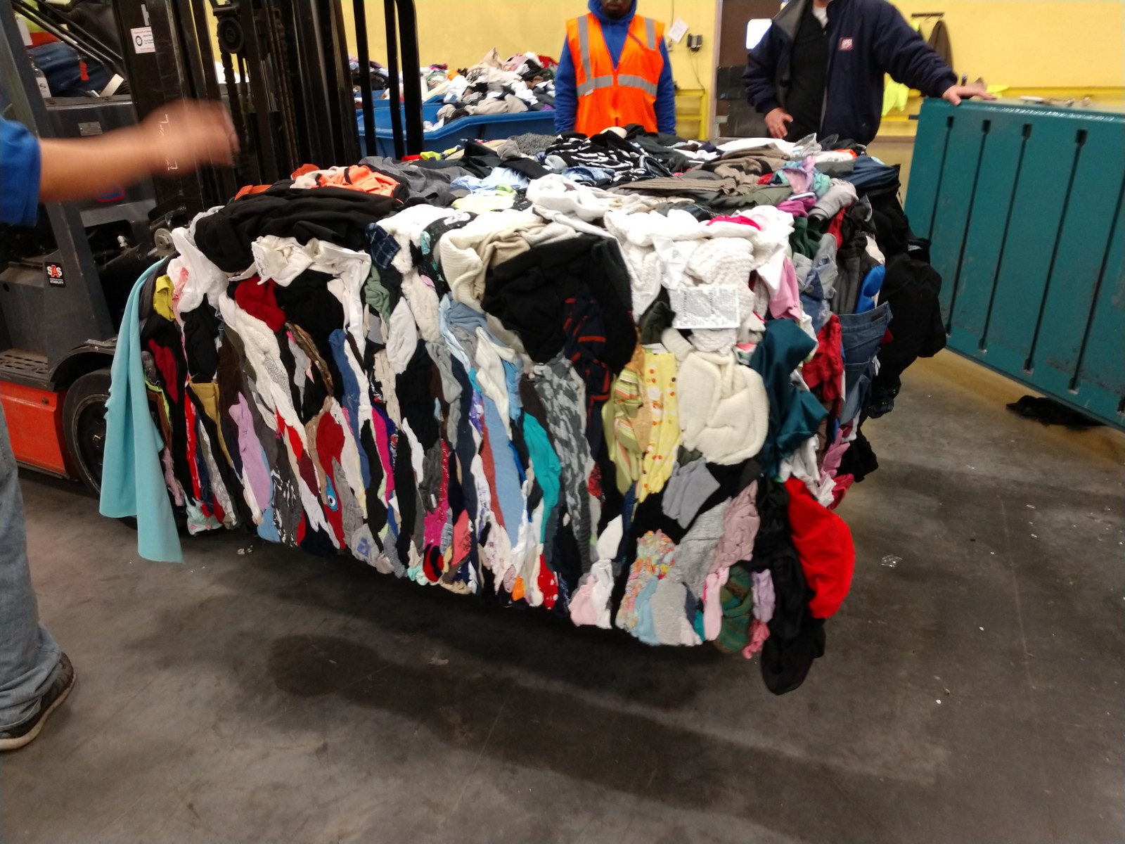 Choosing The Right Clothing Baler | Harmony